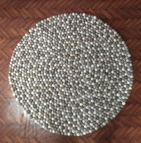 100 Cm x 100 Cm Round Felt Ball Carpet | Compare and buy in Best Price ...